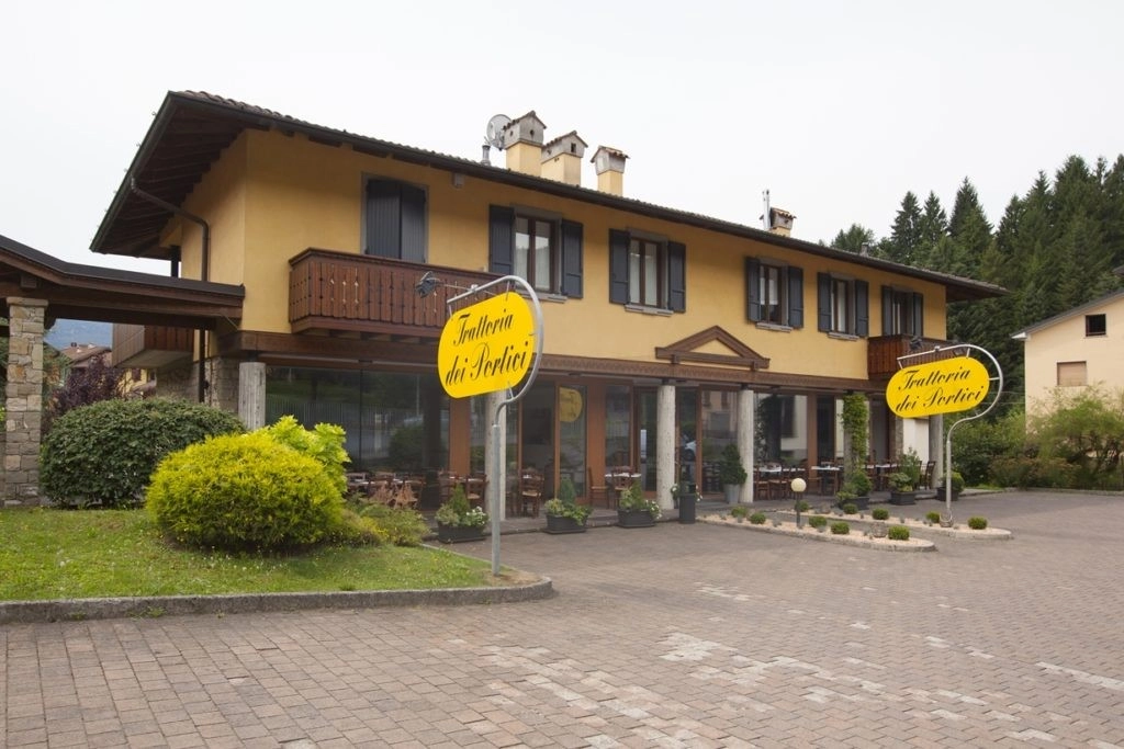 GUIDA ai Migliori Ristoranti dell’Alta Val Seriana - G. Case srl